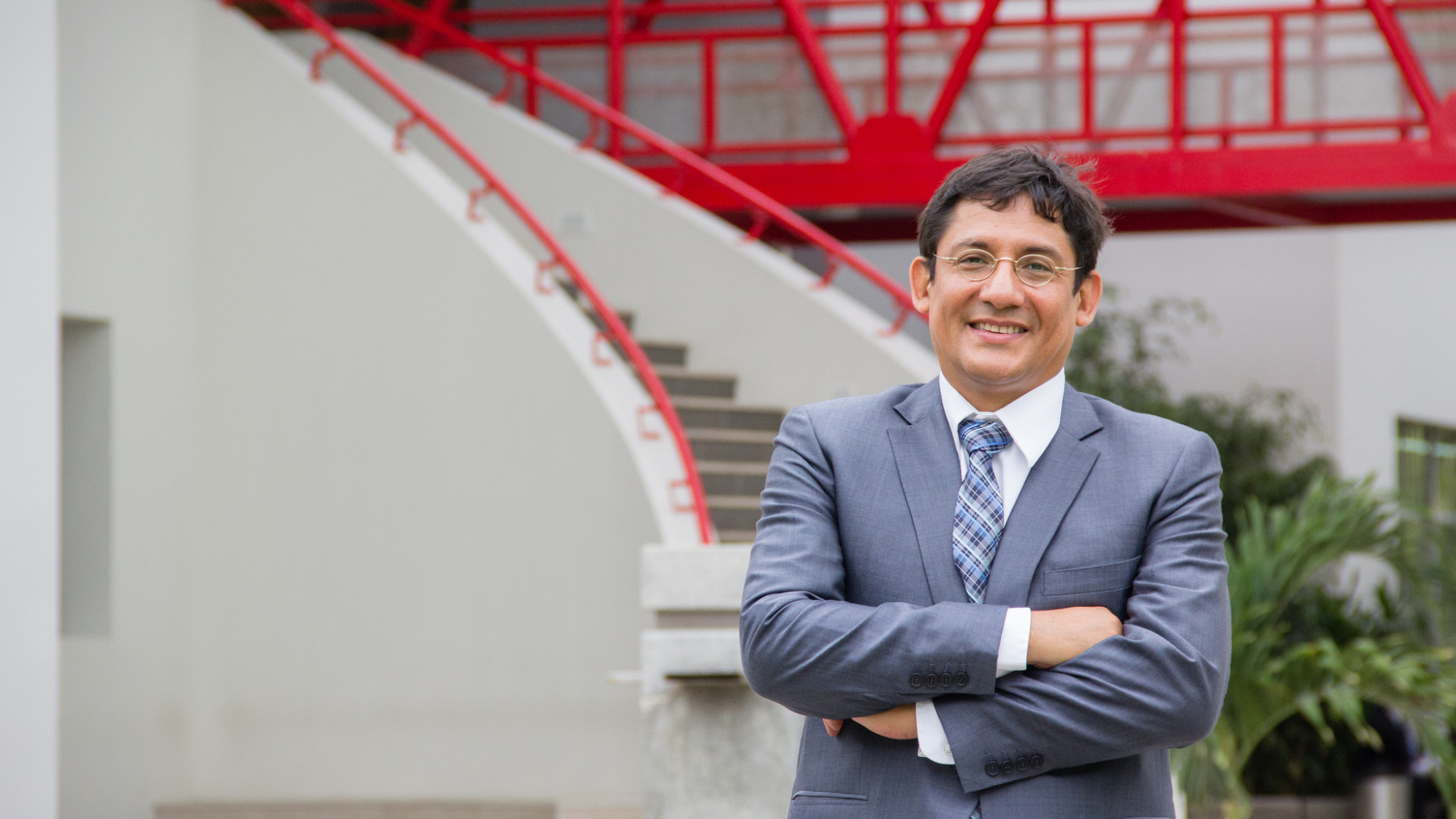 Chambers and Partners reconoce al profesor Percy García como penalista ...