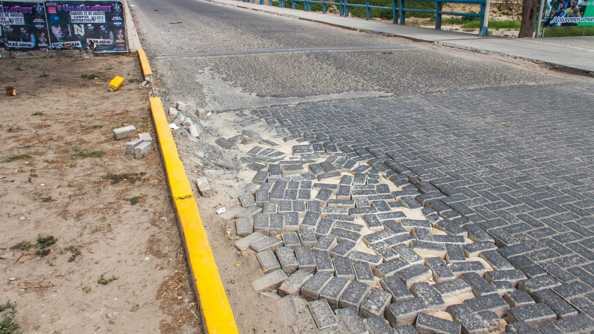 Afirmado, asfalto o concreto, ¿con qué se rehabilitará las vías? » UDEP Hoy