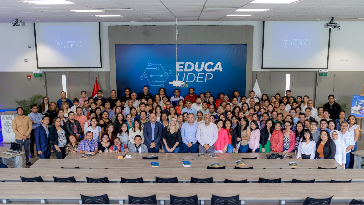 Más de 150 profesores fueron capacitados en el uso de la IA en la educación » UDEP Hoy