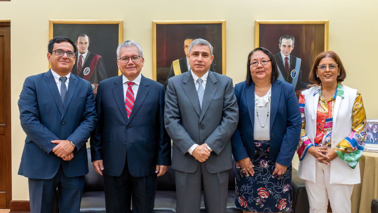 Nuevas autoridades de la UDEP asumen cargos para el periodo 2024-2027 » UDEP Hoy