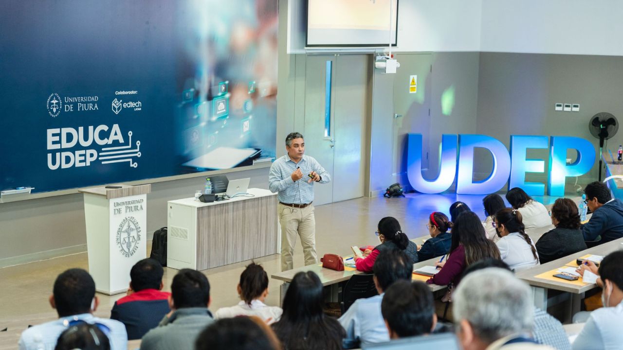 Convocan a profesores de la región al Educa UDEP 2025 » UDEP Hoy