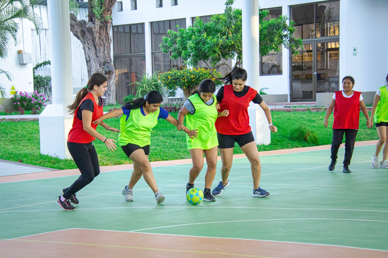 Futsal damas - Vida Universitaria